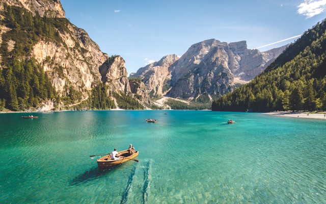 Config-Driven Spark SQL ETL With Delta CDC